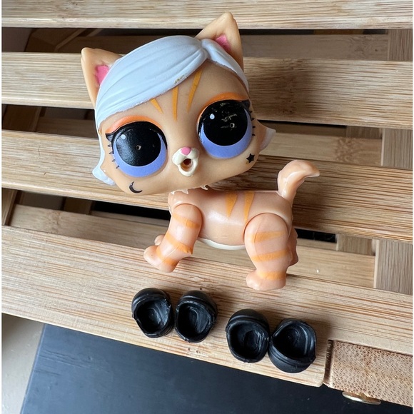 L.O.L. Surprise! | Toys | Lol Surprise Witchay Kittay Articulated ...